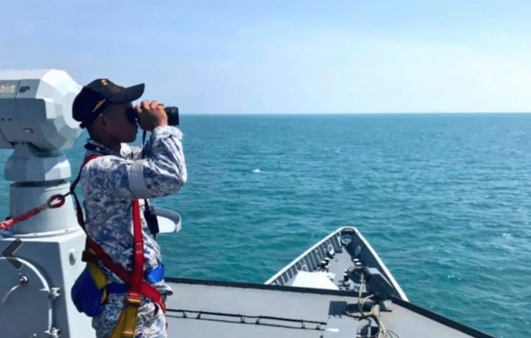 Malaysia quietly flying Turkish drones over South China Sea - Dr Phar ...